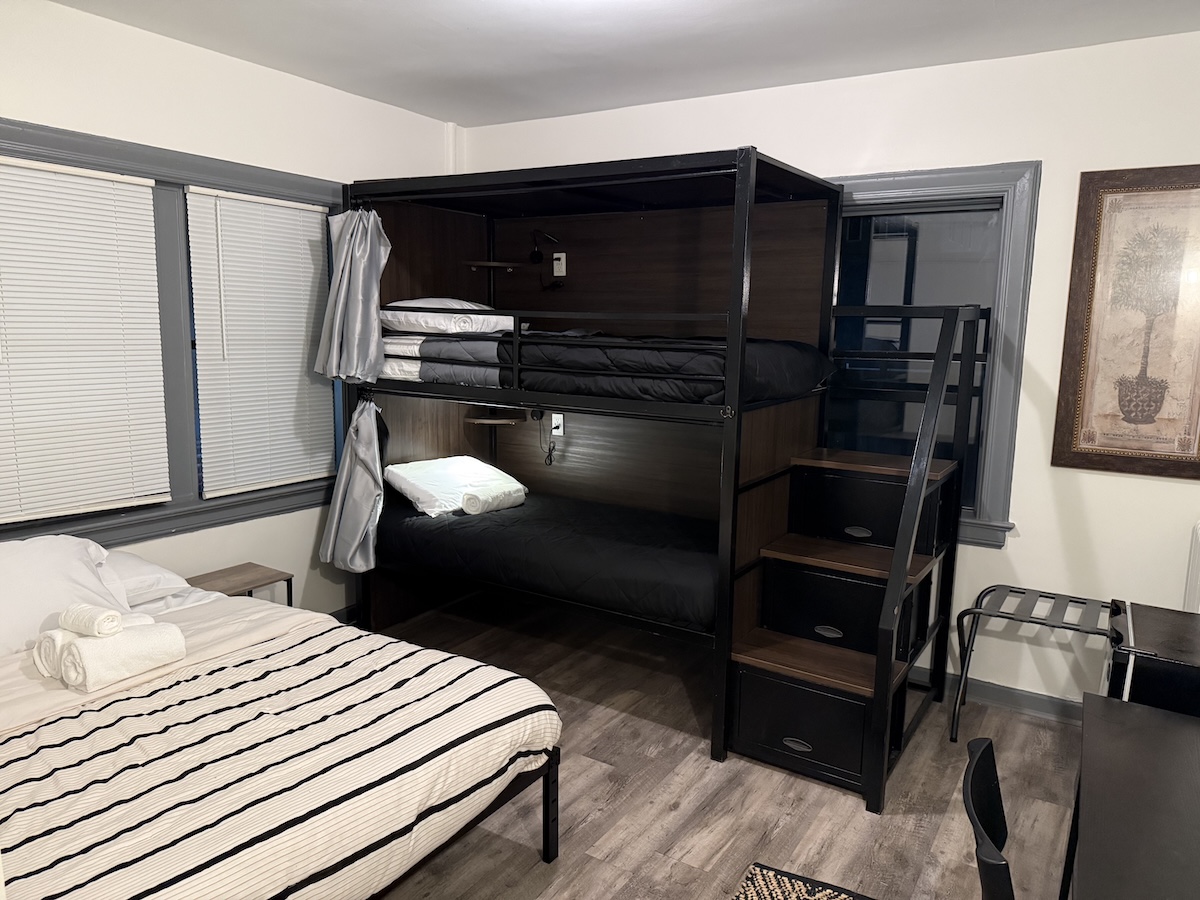 Hostel Fish | Seattle